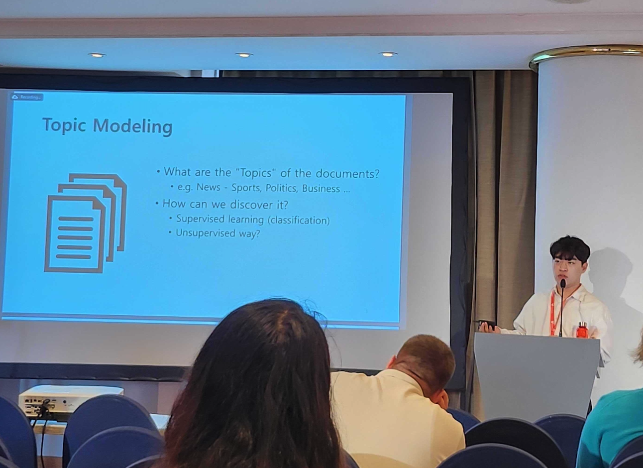 SentenceLDA: Discriminative and Robust Document Representation with Sentence Level Topic Model ...